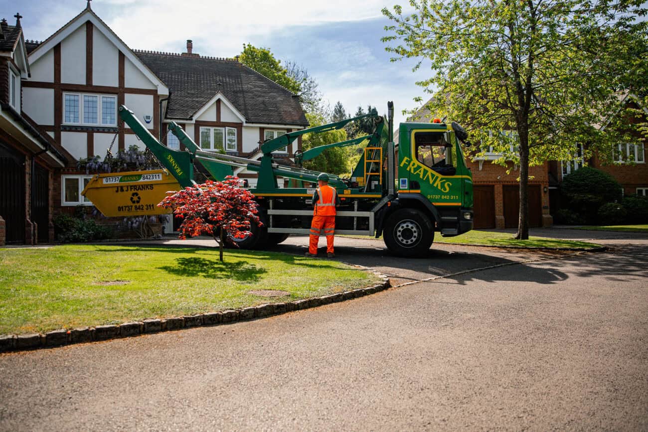 Affordable Skip Hire Services in Surrey - J&J Franks
