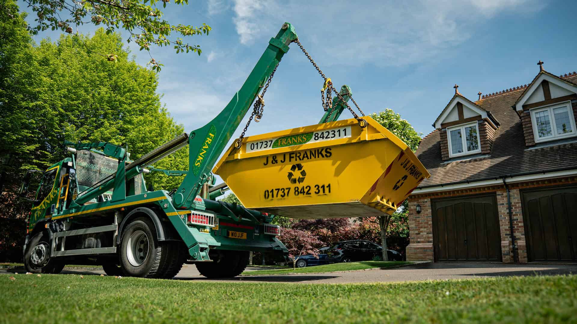 How Much Can a Grab Lorry Hold?