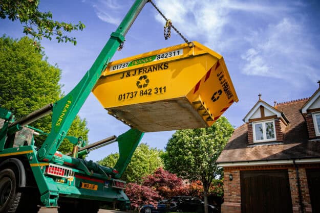 Affordable Skip Hire Services in Surrey - J&J Franks